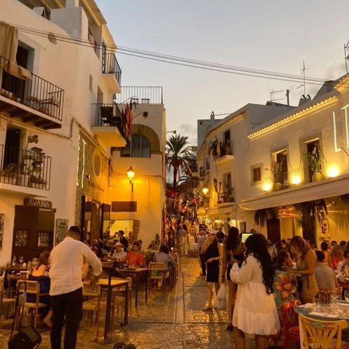 ME JALO Songs Download - Free Online Songs @ JioSaavn