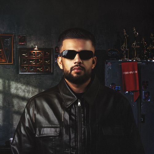 Brown Baddie - Song Download from FOR4VER @ JioSaavn